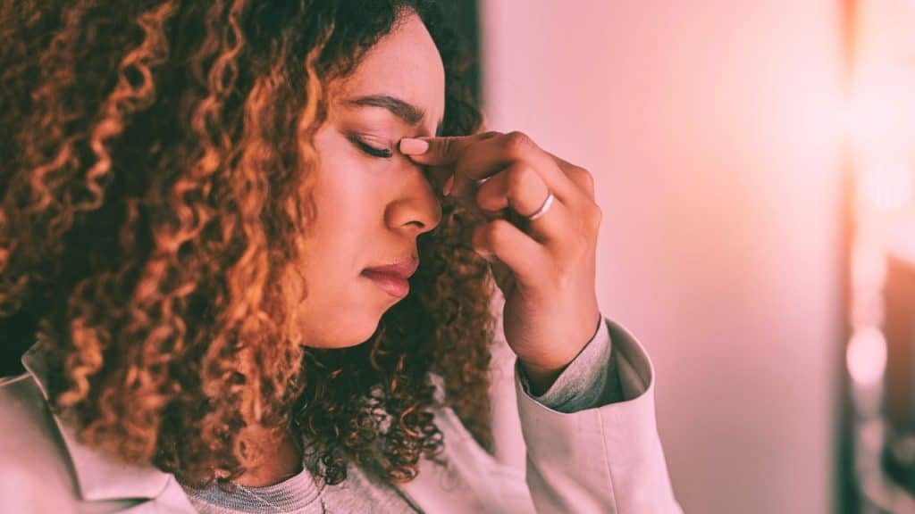 11 Warning Signs Of Mental Exhaustion You Shouldnt Ignore